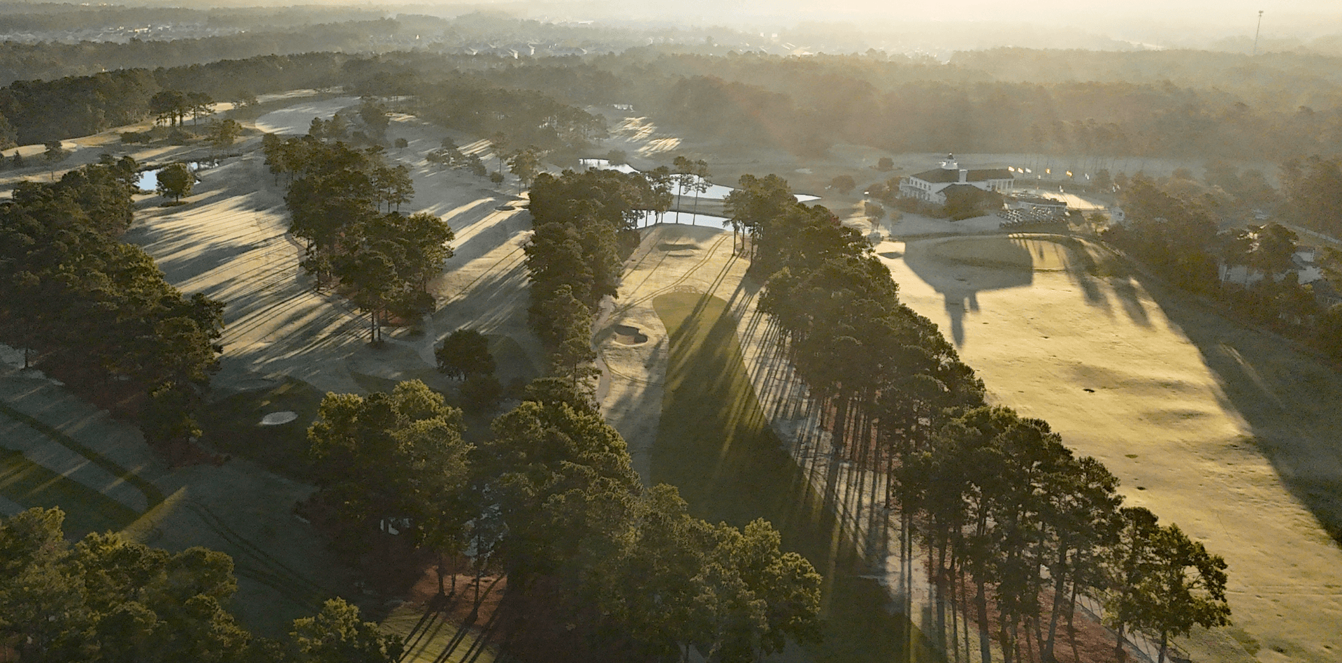 Yardage Book and Scorecard for World Tour Golf